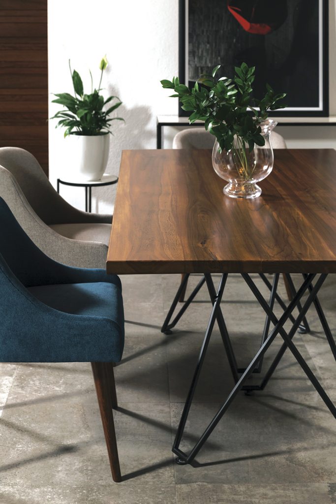 Daniela Corral - Muebles con personalidad - Clave!